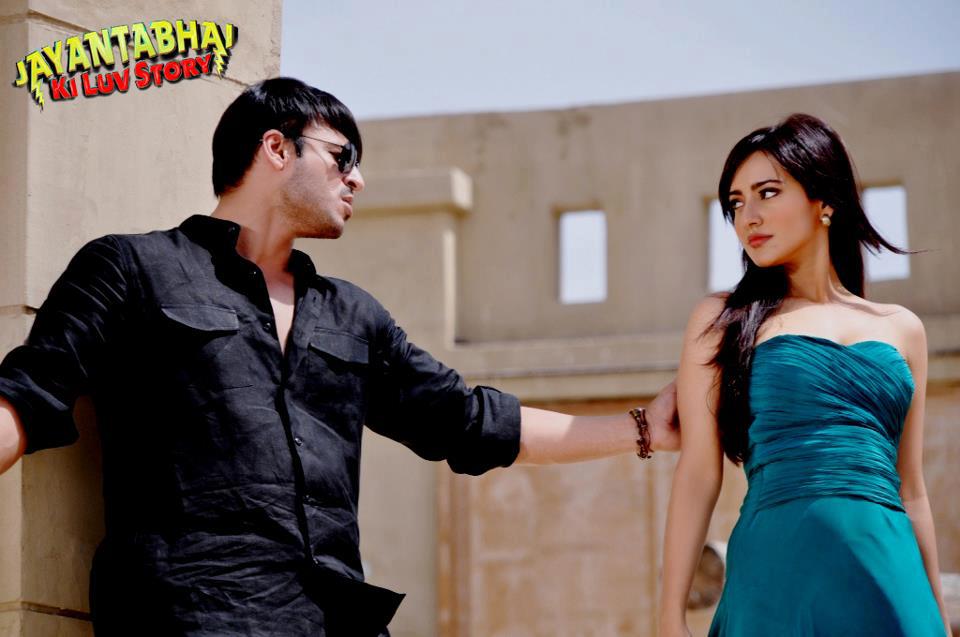 Watch Jayantabhai Ki Luv Story (2013) Theatrical trailer featuring ...